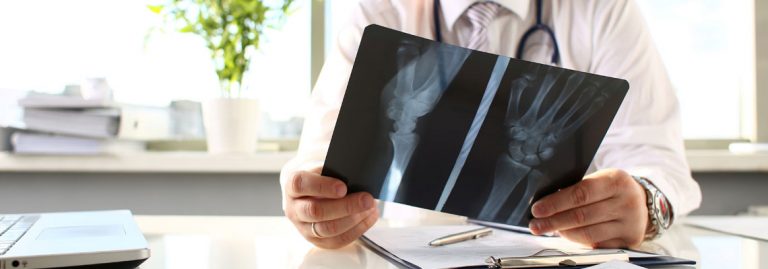 Comment trouver un bon chirurgien orthopédiste